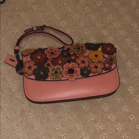 Coach | Bags | Coach Tea Rose Clutch | Poshmark
